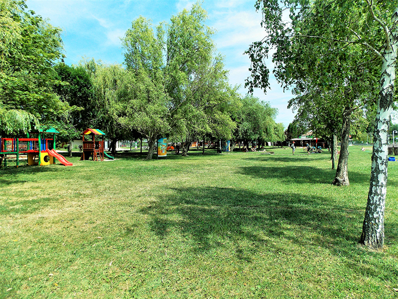 Strandok – Balatonkenese